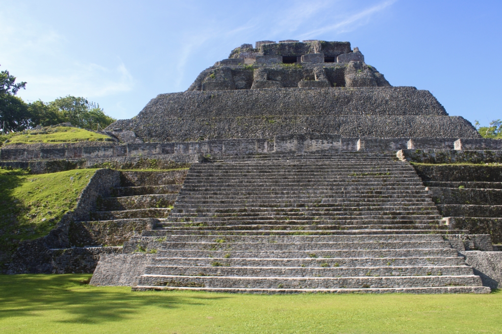 Top Belize Tours You Can’t Miss in 2025